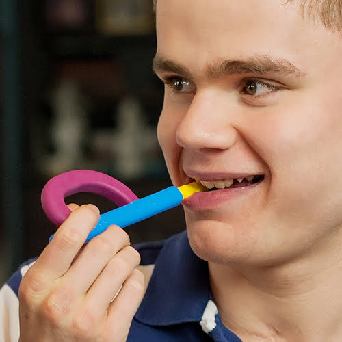 Z-Grabber Vibrating Chewy | SensoryStore.com